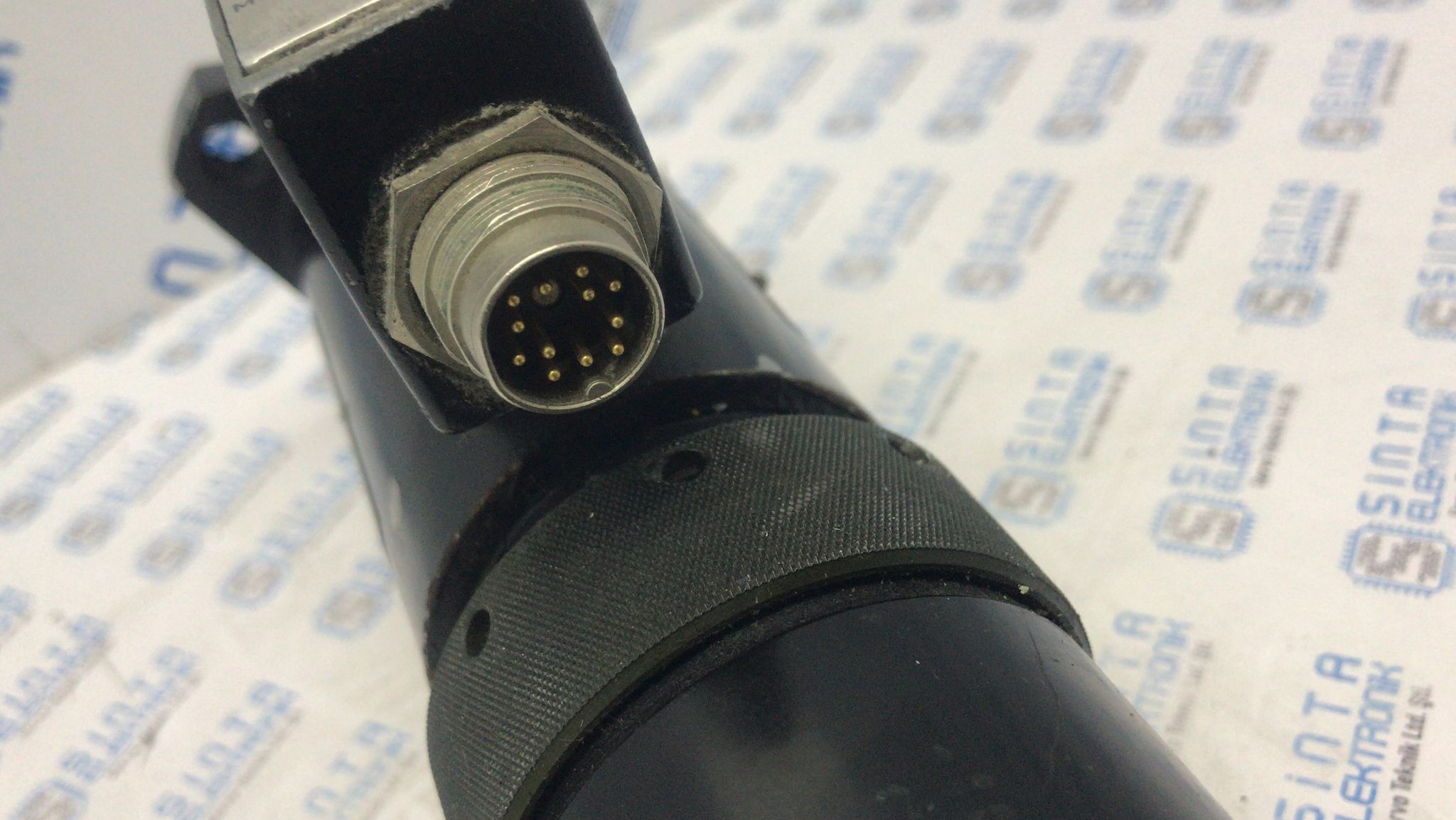 REXROTH BOSCH 0608720040 SERVO MOTOR - Sinta Elektronik