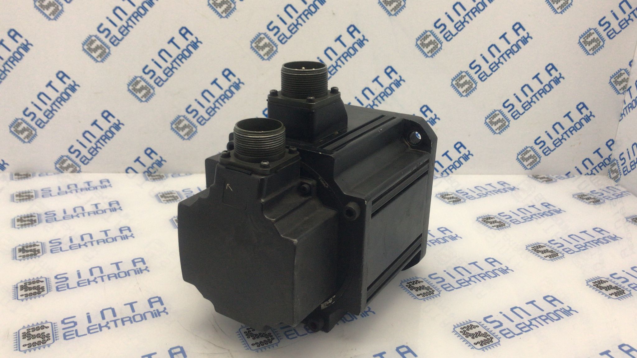 LS APM-SE15AEK SERVO MOTOR - Sinta Elektronik
