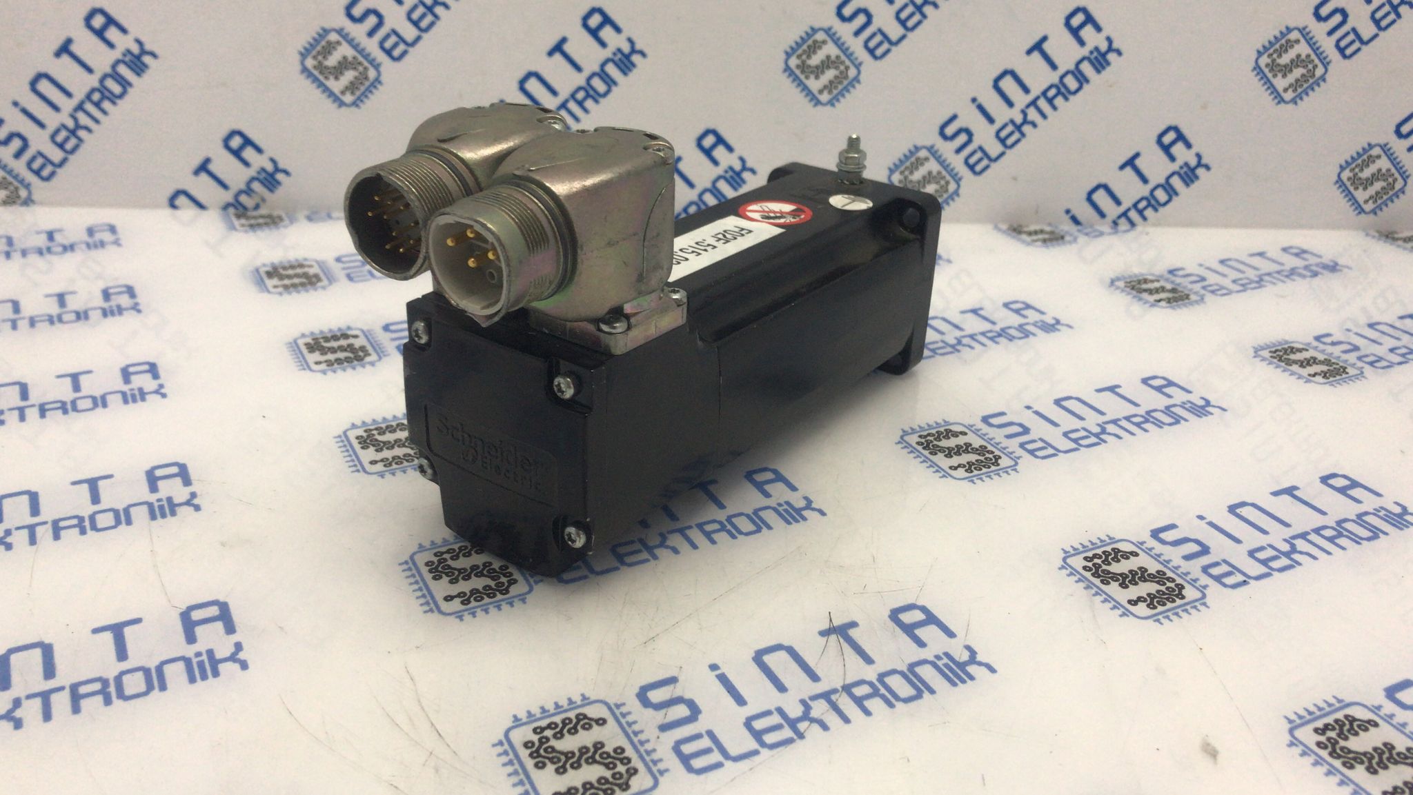 SCHNEIDER BSH0552P01A2A SERVO MOTOR - Sinta Elektronik