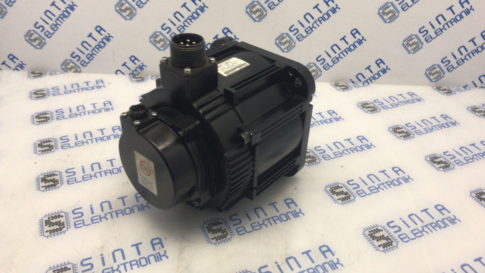 YASKAWA SGMGV-13DDA6F SERVO MOTOR - Sinta Elektronik