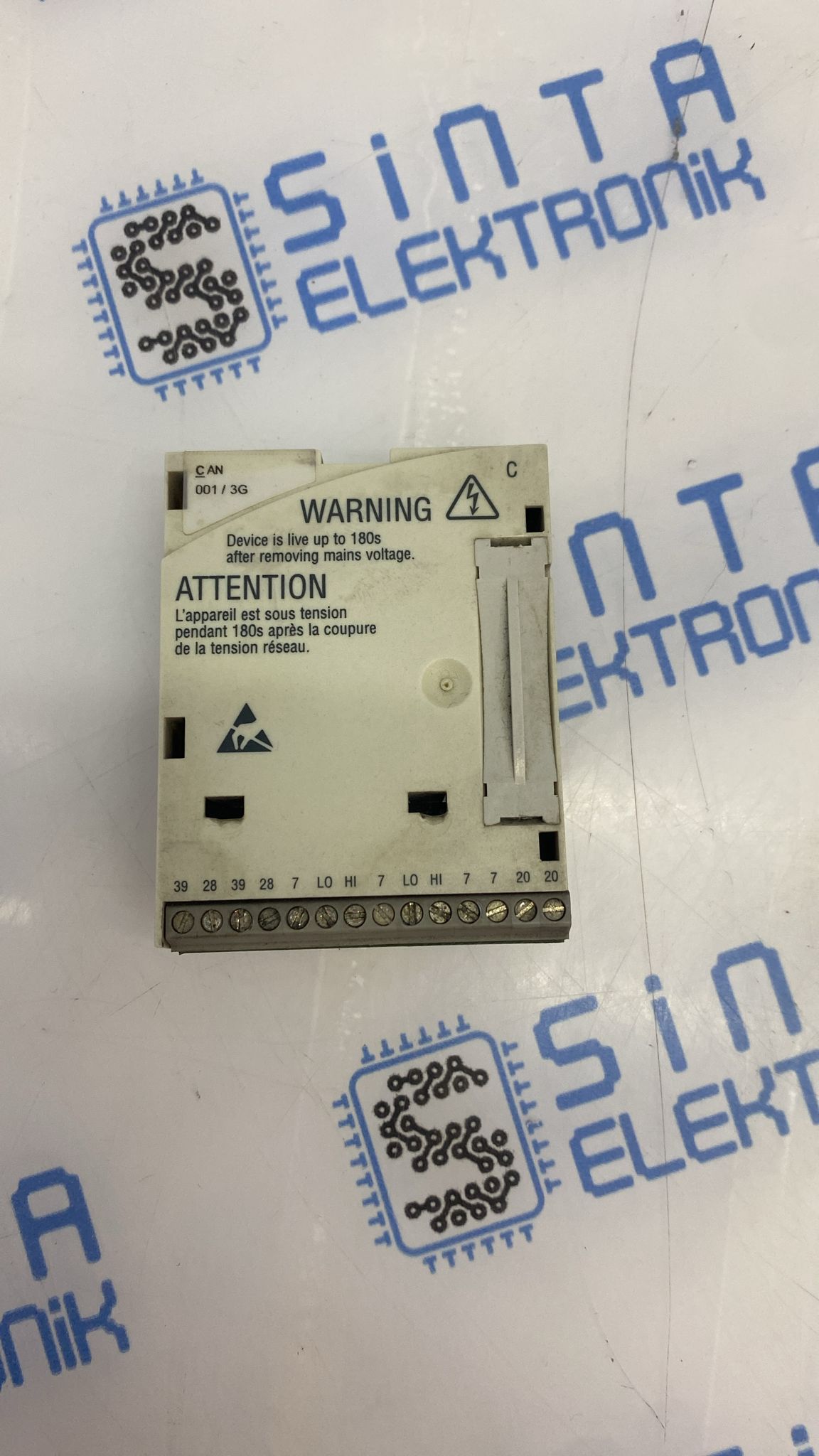 LENZE E82ZAFCC001 - Sinta Elektronik